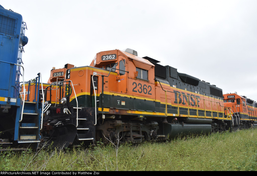 BNSF 2260 2362
